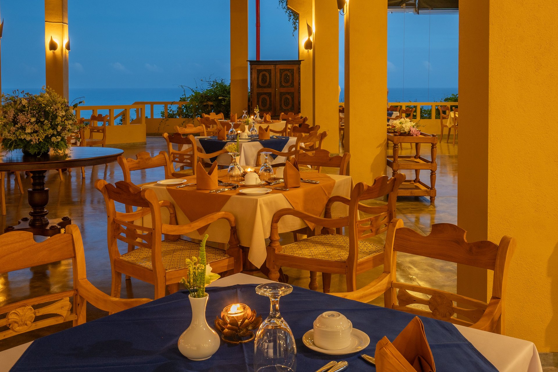 Hotel Barberyn Waves - Sri Lanka