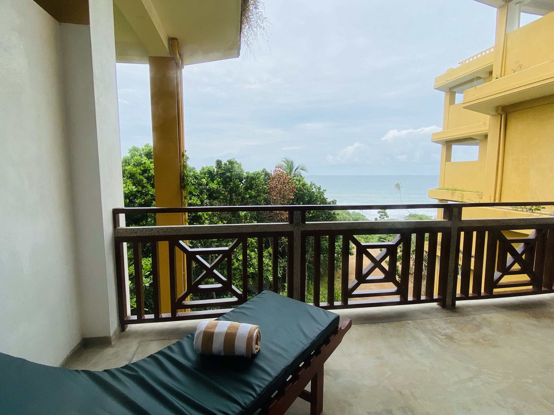Hotel Barberyn Waves - Sri Lanka